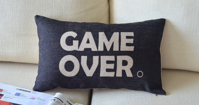 Game Over Linen Cusion Pillow on Luulla